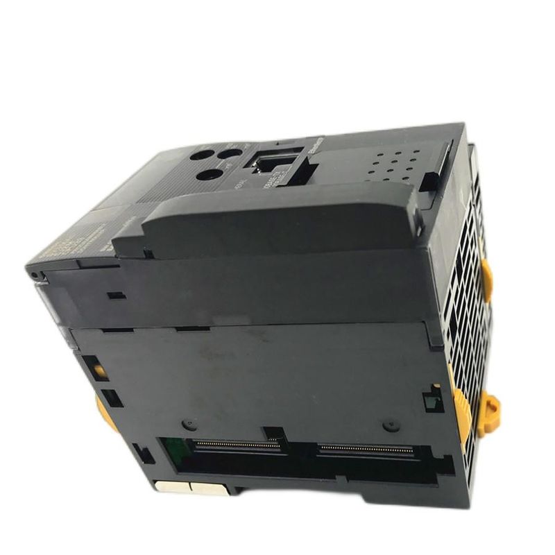 40 nS Omron PLC CJ2M-CPU33 62mm Width USB EtherNet RS-232C 422 485