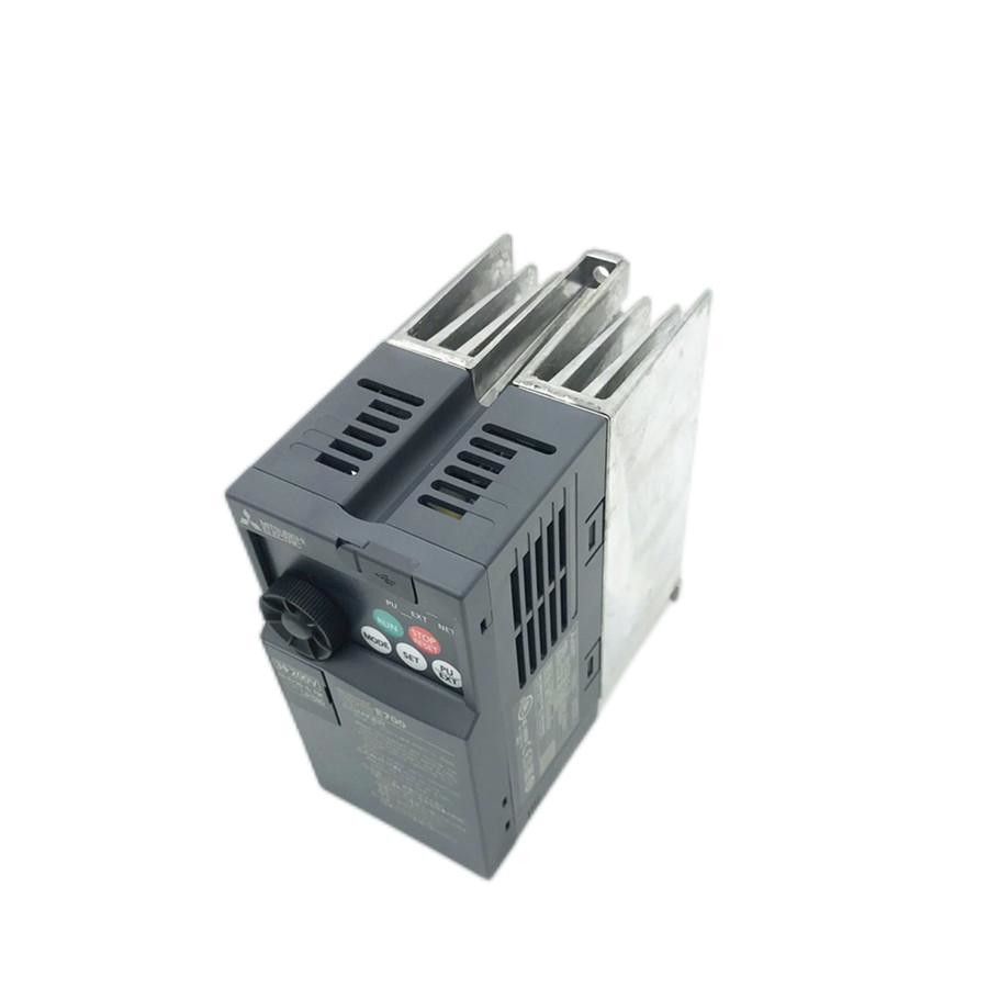 FREQROL-E700 3 Phase Frequency Inverter 750W Mitsubishi FR-E720-0.75K 5A